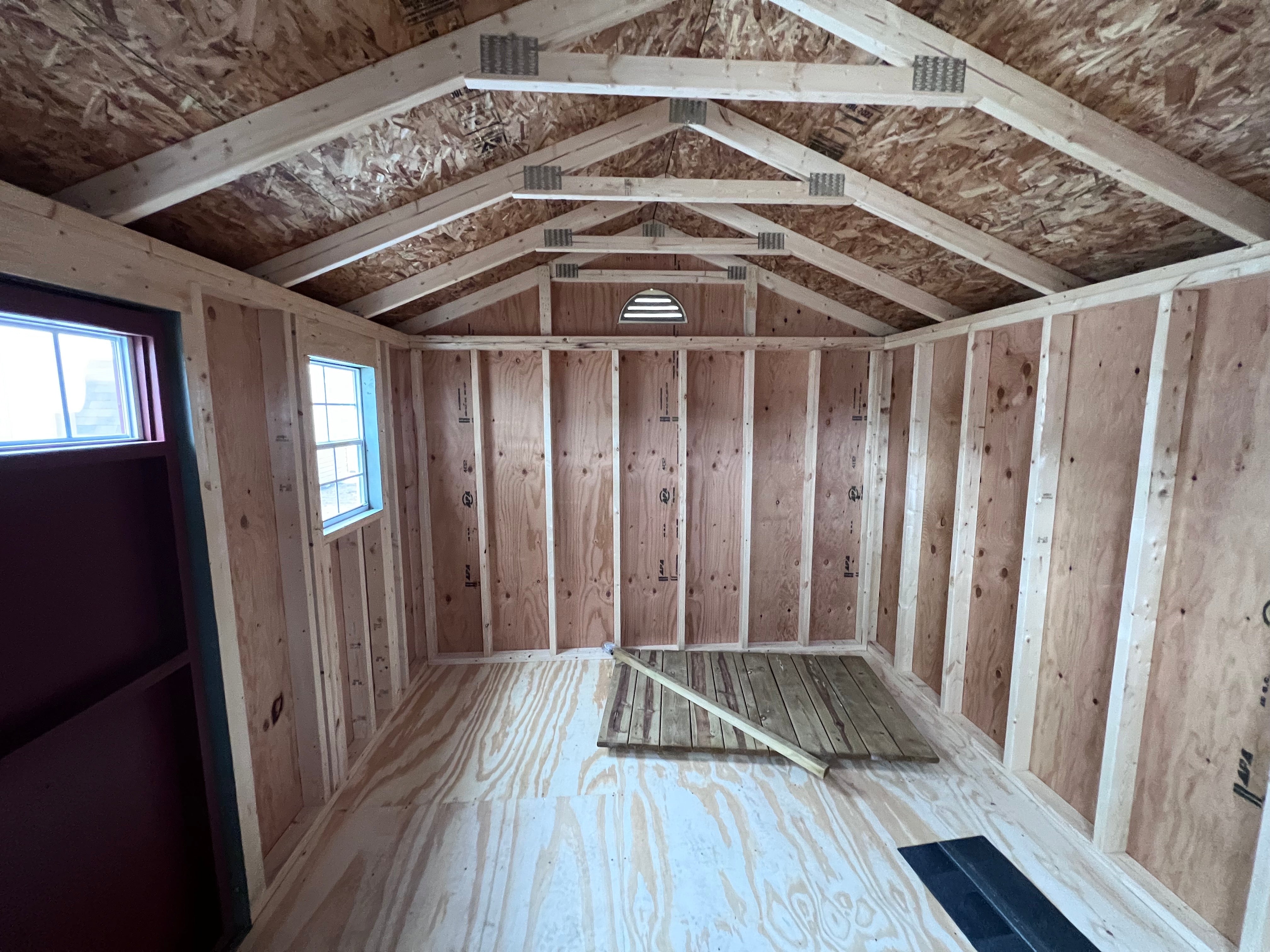 10x12 Painted Cottage Workshop w/ Deluxe Pkg - QP40 – CedarRockBarns